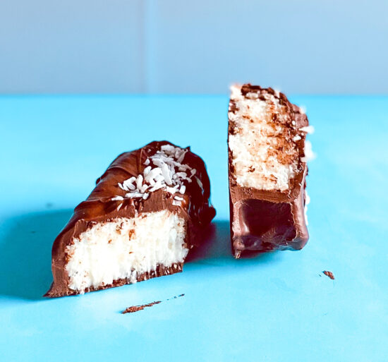 Homemade Bounty Bar Recipe - foodnerd4life