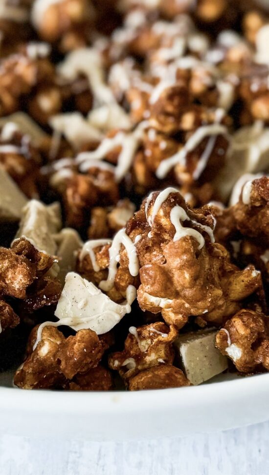 Cinnamon Roll Popcorn Recipe - foodnerd4life